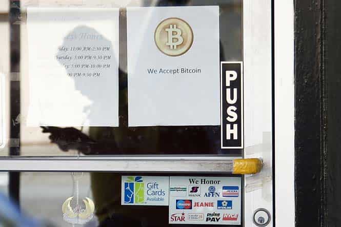 Digital currency 'bitcoin' ATM opens in Vancouver coffee shop ...