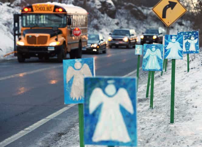 Somber remembrances mark anniversary of Sandy Hook mass shooting ...