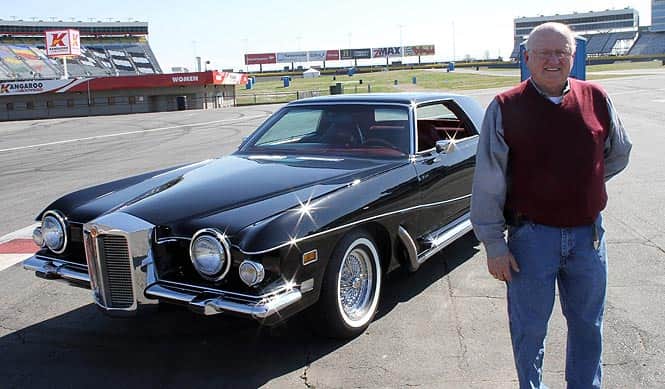 Last car driven by Elvis Presley on display in North Carolina ...