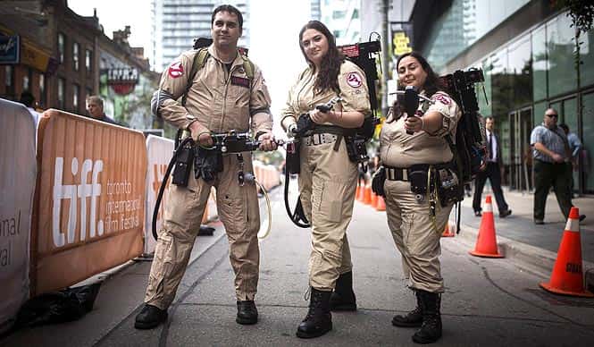 Bill Murray Day: Toronto gets fans to dress like Murray's famous ...