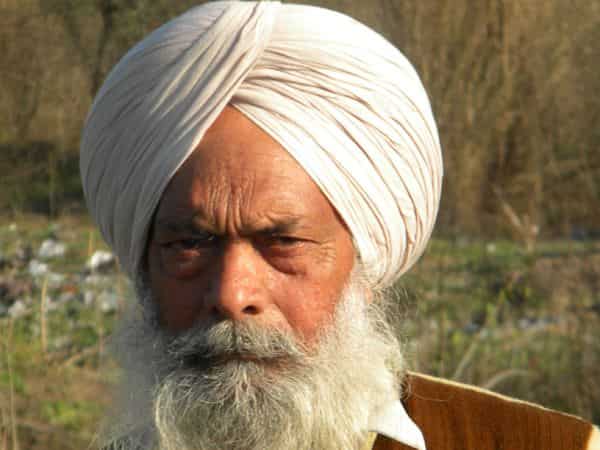 FOG VEILS THE CRIMSON | Hindustan Times