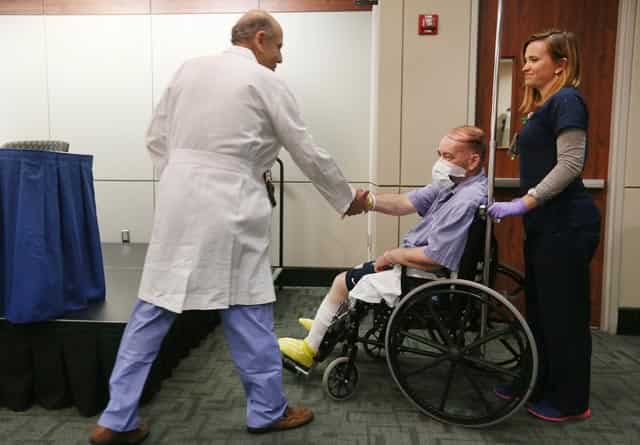 US doctors perform skull-scalp transplant in major breakthrough | World ...