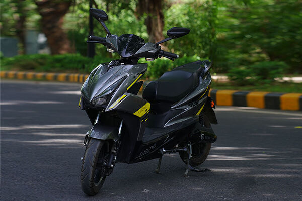 Deltic Bikes in India : Price, New Models 2025, Mileage, Images, Colour ...