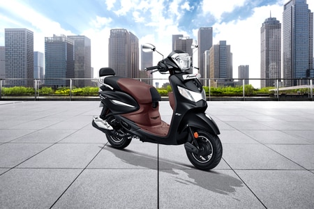 Hero Pleasure Plus Price, Mileage, Images, Colours, Reviews & Specs