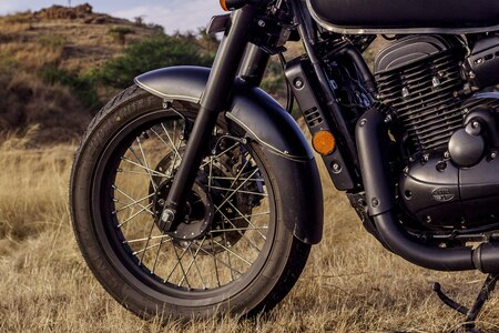 Jawa Perak Price, Mileage, Images, Colours, Reviews & Specs