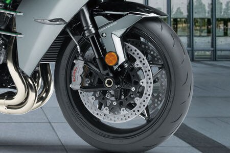 Kawasaki 2021 Ninja H2 Images and 2021 Ninja H2 Latest Photos