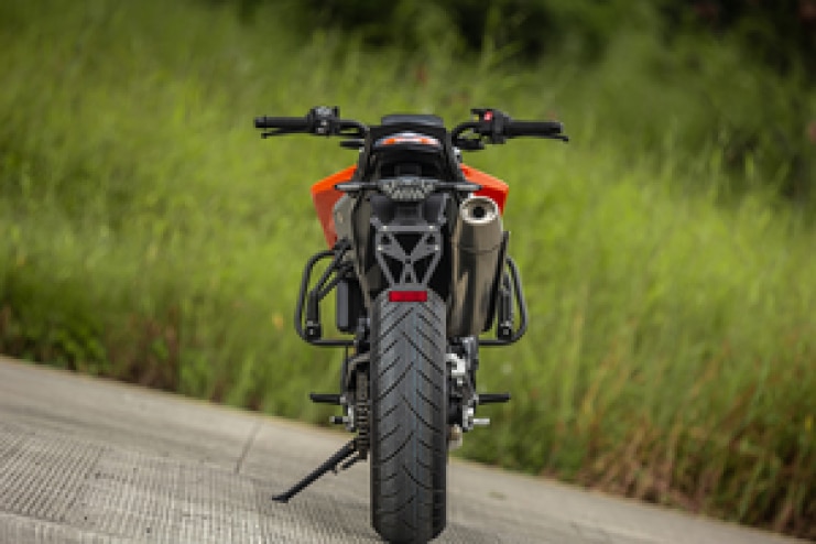 KTM 790 Duke Images and 790 Duke Latest Photos