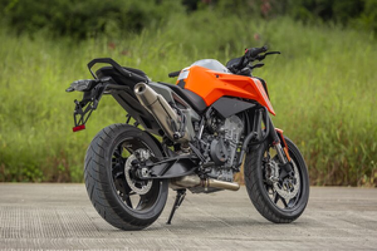 KTM 790 Duke Images and 790 Duke Latest Photos
