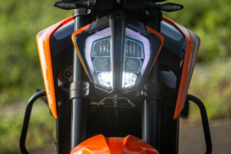 KTM 790 Duke Images and 790 Duke Latest Photos