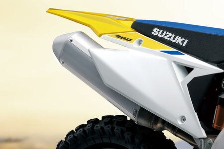 Suzuki RM Z450 Images and RM Z450 Latest Photos