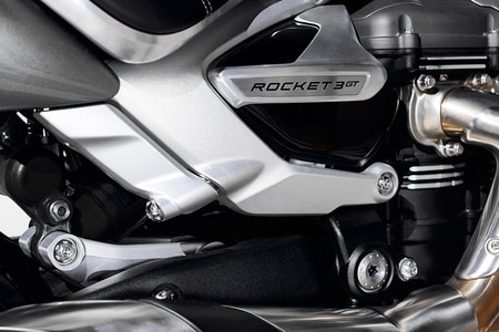 Triumph Rocket 3 Price, Mileage, Images, Colours, Reviews & Specs