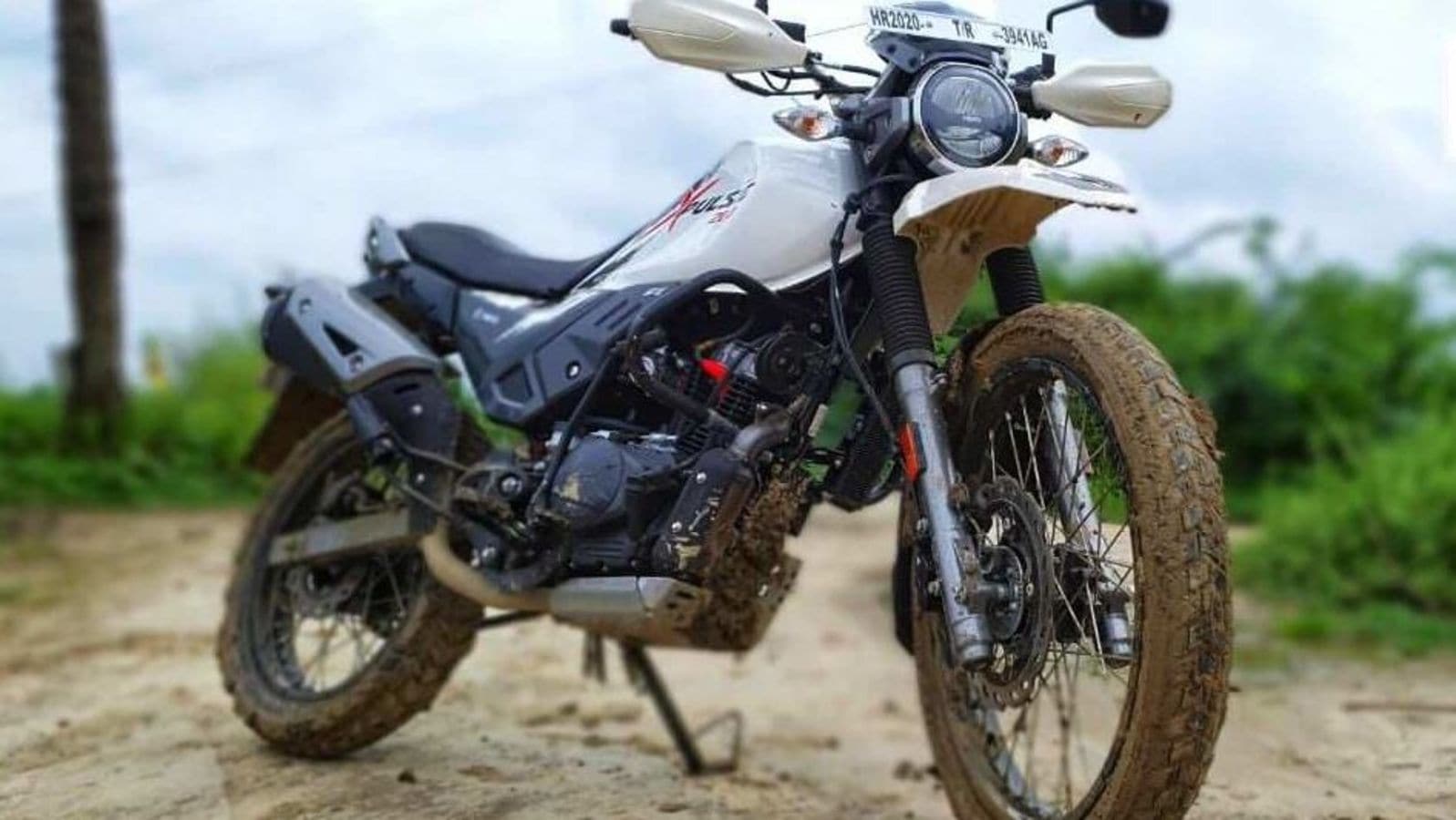 Hero MotoCorp records sales of 547,970 two-wheelers in October 2021 ...