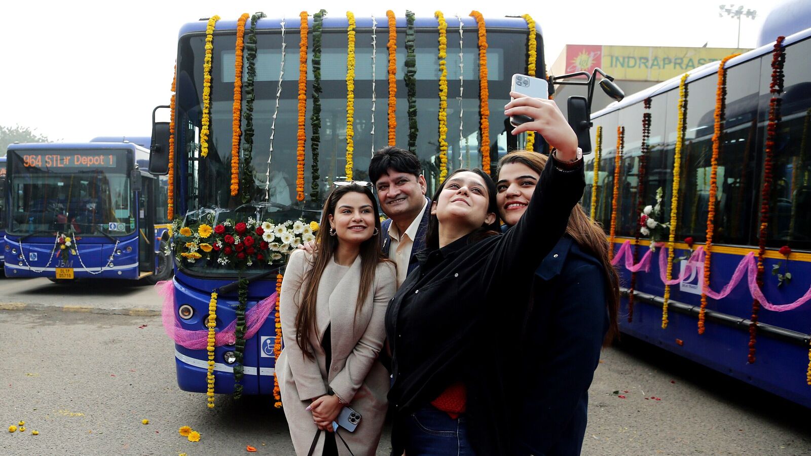First Electric DTC Bus In Delhi Flagged Off Five Big Highlights HT Auto First Electric DTC Bus In Delhi Flagged Off Five Big Highlights HT Auto