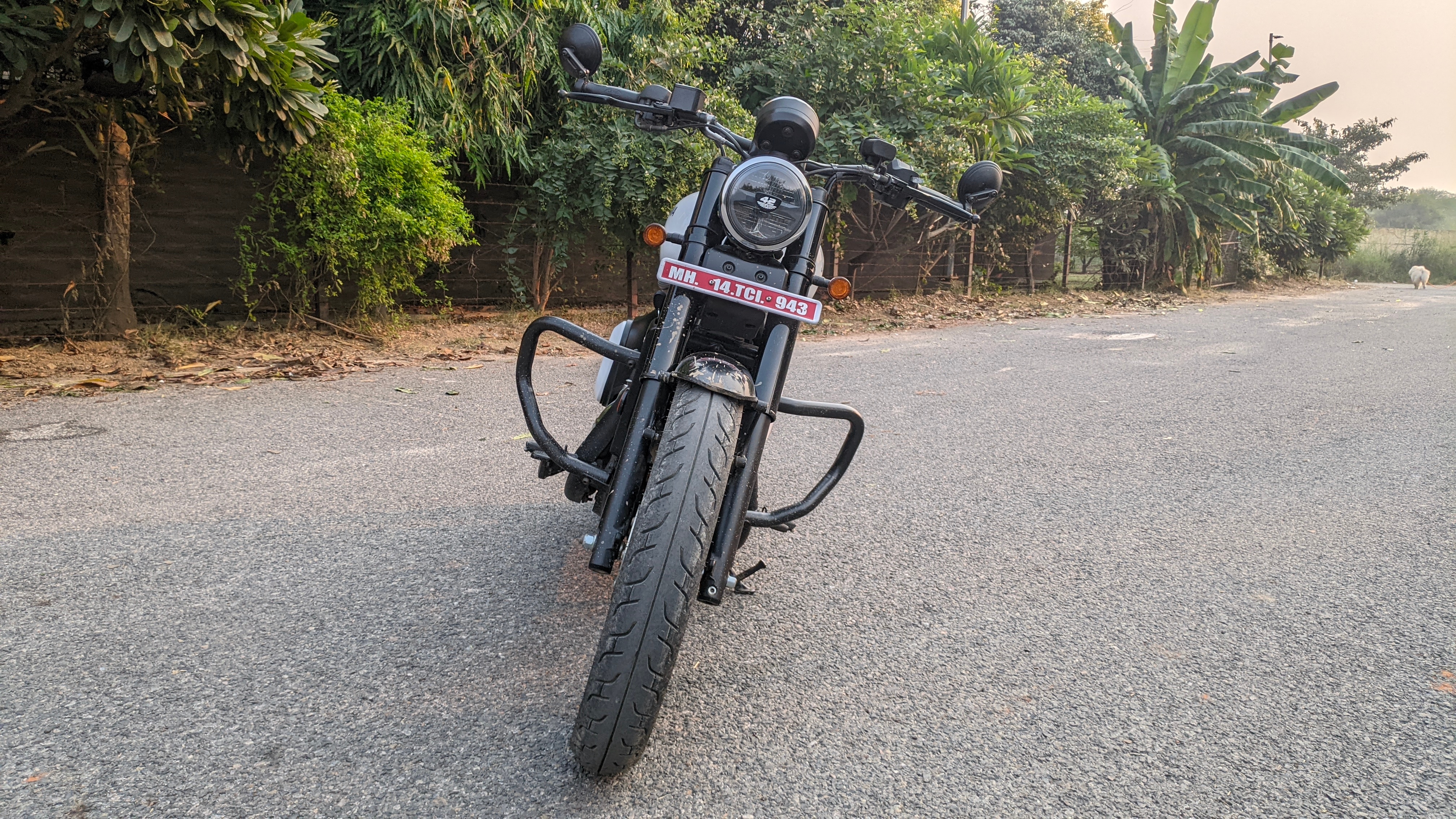 Jawa 42 Bobber : స్టైలిష్ లుక్ తో.. బైక్ ప్రియుల మతి పోగొడుతున్న జావా ...