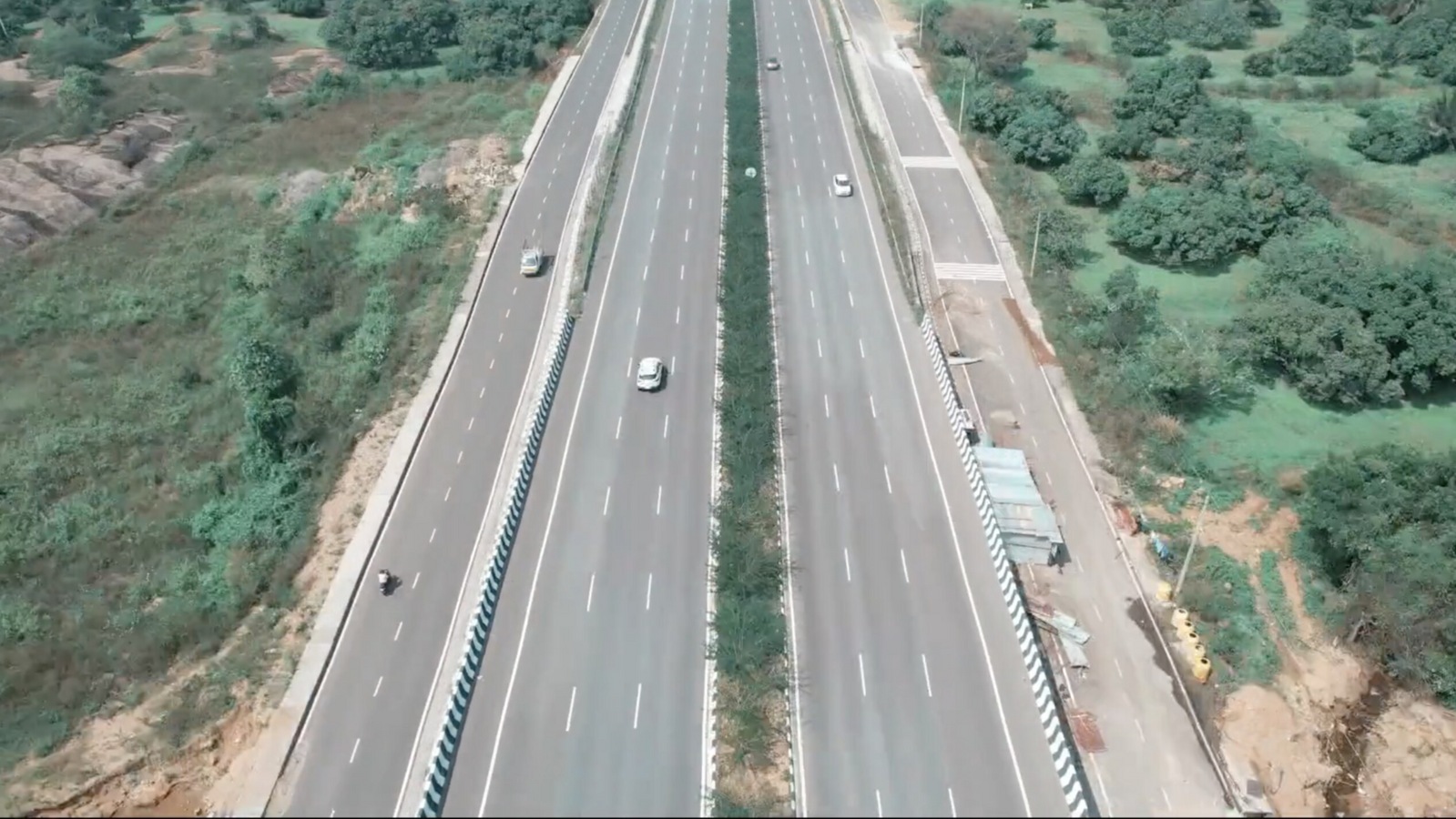 Bengaluru To Chennai By Road In Two Hours New Expressway To Be Ready