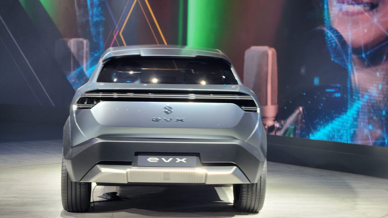 Maruti Suzuki eVX SUV: மாருதி சுசுகியின் முதல் எலக்ட்ரிக் கார்!