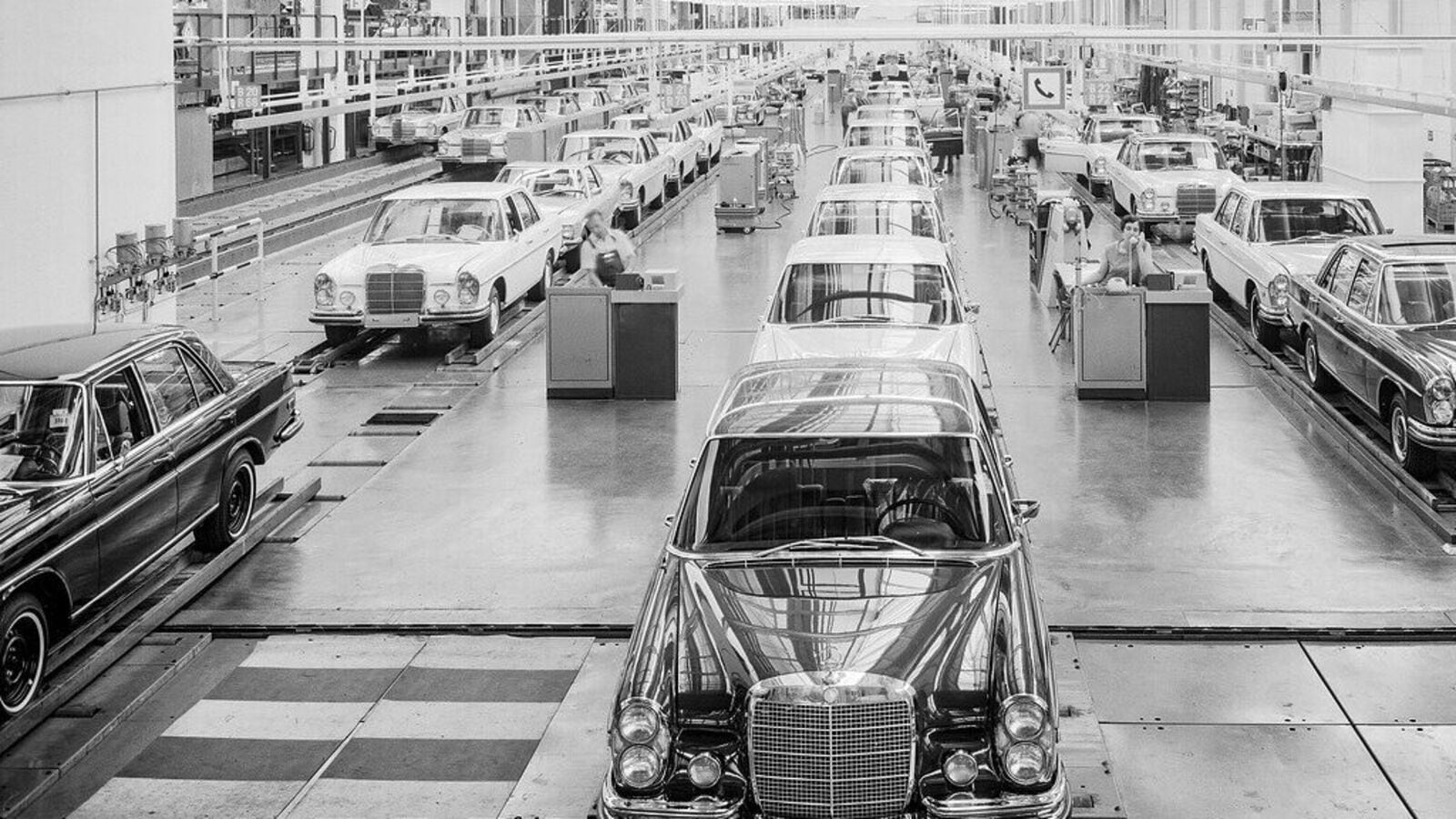 This 107-year-old Mercedes factory makes its 22 million unit | HT Auto