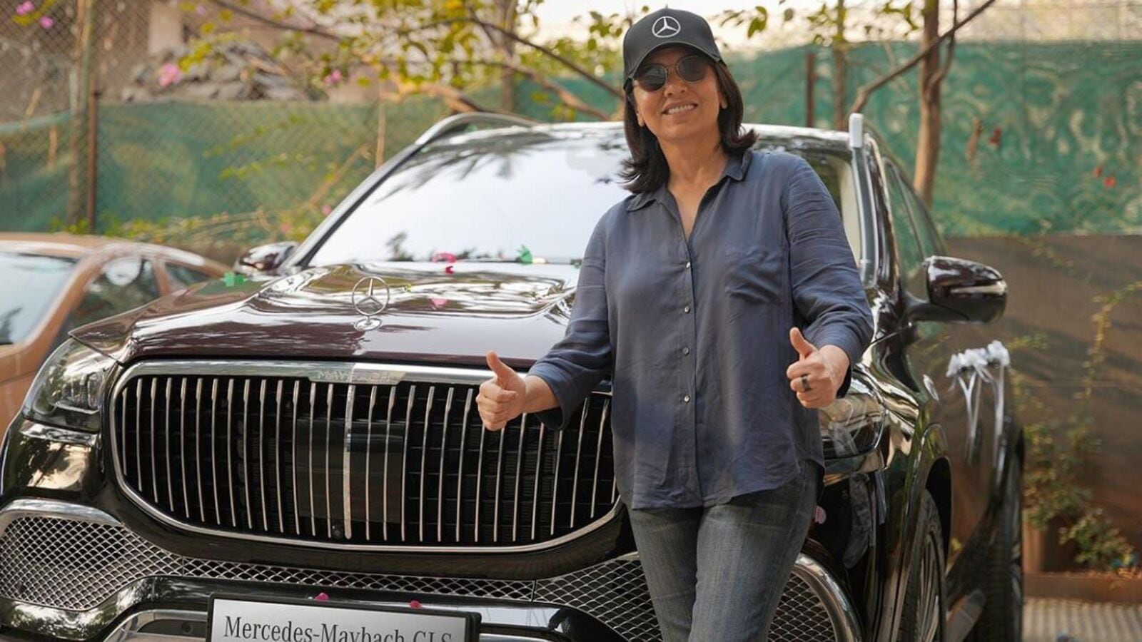 Actor Neetu Kapoor brings home the Mercedes-Maybach GLS 600 worth ₹2.92 ...