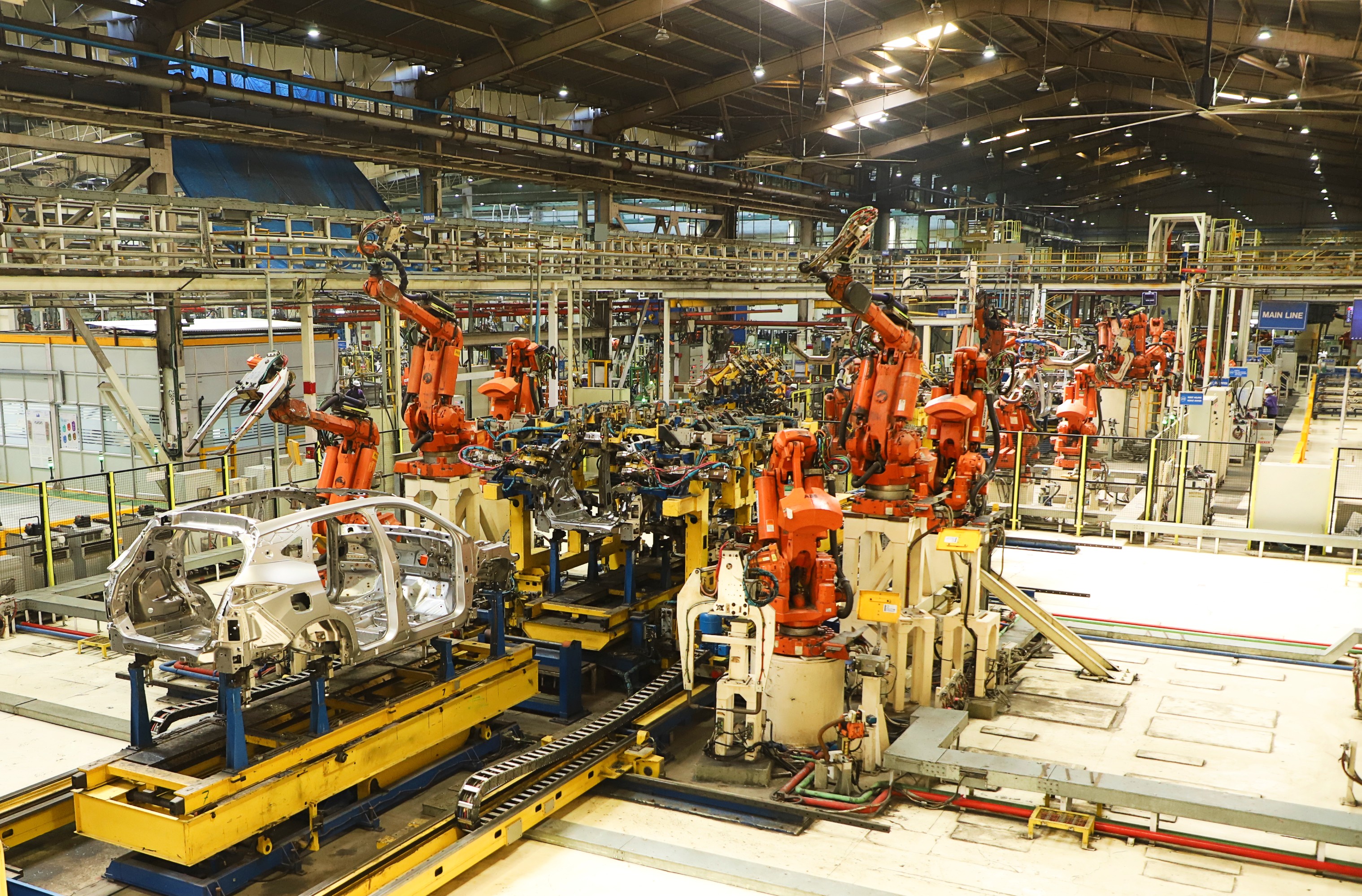 How it's made: Building Tata's tough Harrier & Safari by an all-women ...