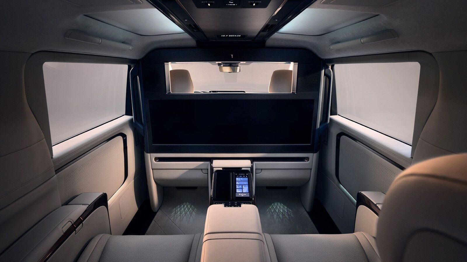This MPV with giant 48-inch entertainment screen and first-class cabin ...