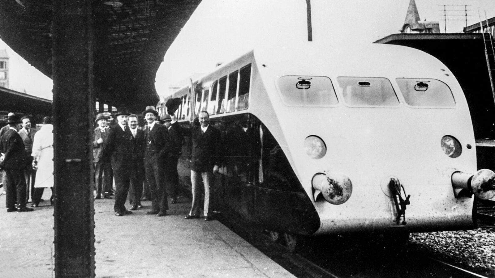 Did you know about Bugatti's contribution to high speed trains? | HT Auto