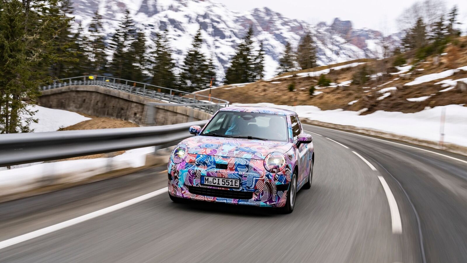 New MINI Cooper Electric to come with 400-km range | HT Auto