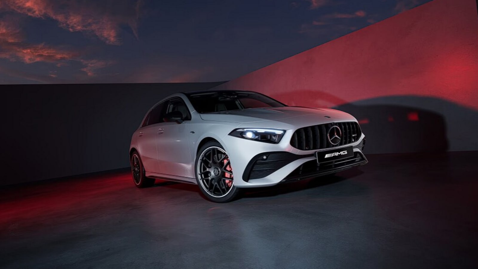 This is one of the fastest hatchback's in the world: Check it out! | HT ...