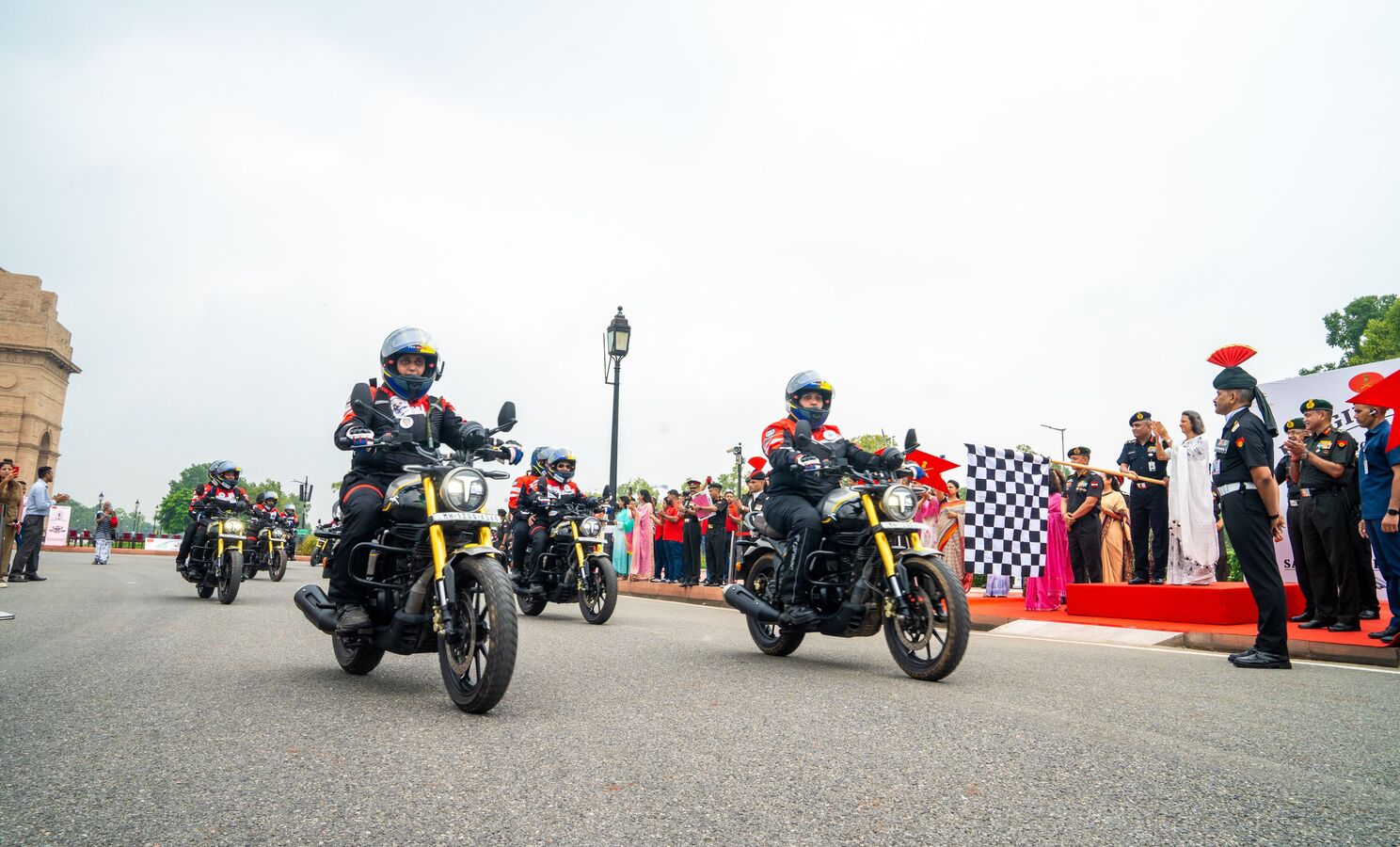 All-women bike rally embarks on 1,000-km ride to Ladakh atop TVS Ronin ...