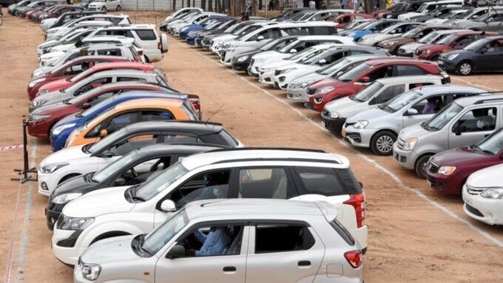 Carmakers kick off 2024 with a bang, selling nearly 4 lakh cars in ...