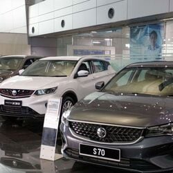 Ambassador, first Made-in-India car, gets an EV makeover in this ...