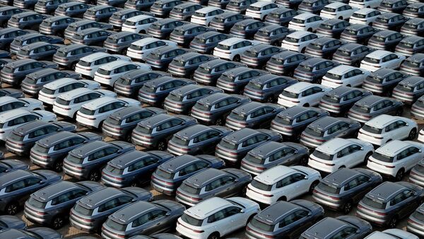 China auto industry seeks subsidy extension amid EV exports slump | HT Auto