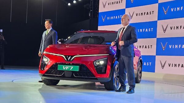 VinFast VF6 and VF7 launched in India, prices start at ₹16.49 lakh | HT ...