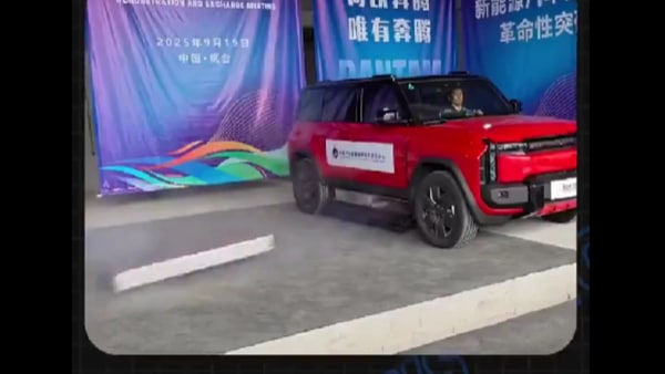 China’s EV “battery eject” fix sparks safety fears as pack lands in ...