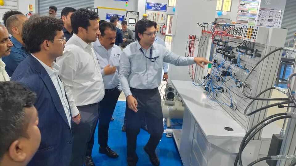 Maruti Suzuki sets up advanced manufacturing lab at ITI Hassangarh in ...
