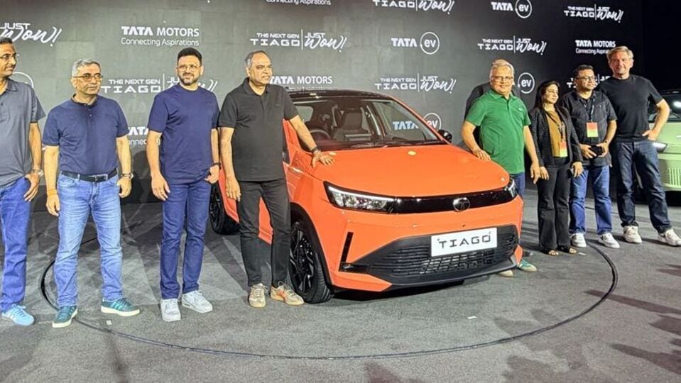 New-gen Tata Tiago launched at ₹4.69 lakhs, gets 360 camera & paddle ...