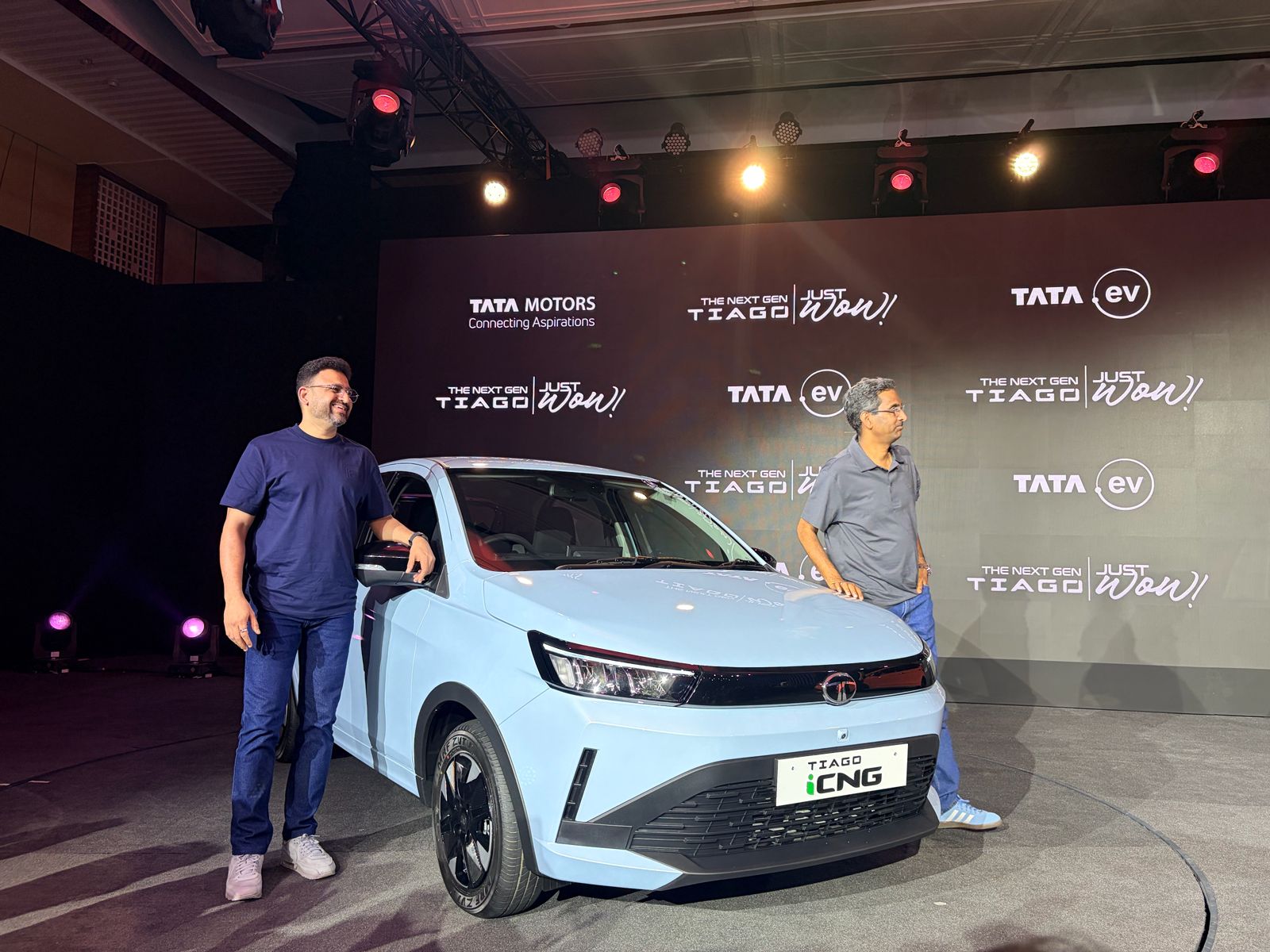 Tata Tiago Facelift and Tiago EV Facelift 2026 LIVE Launch: Prices ...