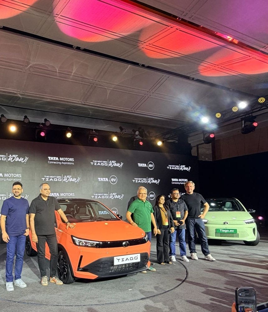 Tata Tiago Facelift and Tiago EV Facelift 2026 LIVE Launch: Price ...