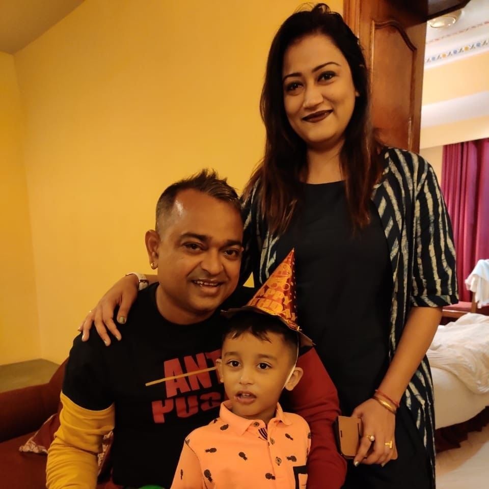 হিথ্রো এয়ারপোর্ট নাকি আমাদের হাওড়া স্টেশন!করোনায় বিধ্বস্ত জিতের 'বাজি'র অজানা গল্প ...