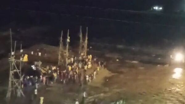 Mal River Disaster: হড়পা বানে মৃত্যুর সংখ্যা বাড়ছে, মালবাজারে তুমুল ...