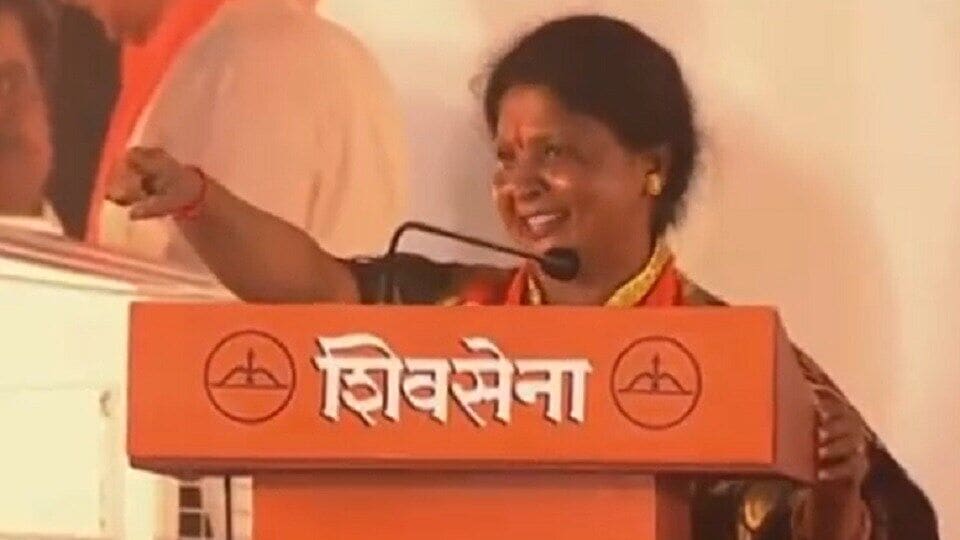 Sushama Andhare: तुफानी भाषणानं शिवतीर्थावरचा दसरा मेळावा गाजवणाऱ्या ...
