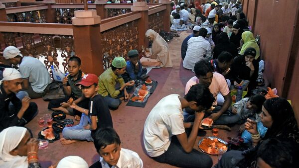 Iftar Timing Today: আজ শুক্রবার ৭ এপ্রিল বিকেলে কখন ইফতার? জেনে নিন ...