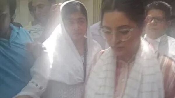 Pori Moni: ধর্ষণ ও মারধরের মামলা, সাক্ষ্য দিতে গিয়ে আদালতে কান্নায় ...