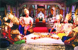 Mahabharata's modern version on stage | Hindustan Times