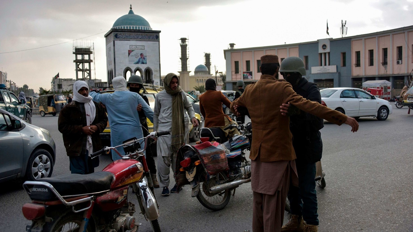 Afghan forces remove Taliban 'checkpoints' from Baghlan-Balkh highway ...