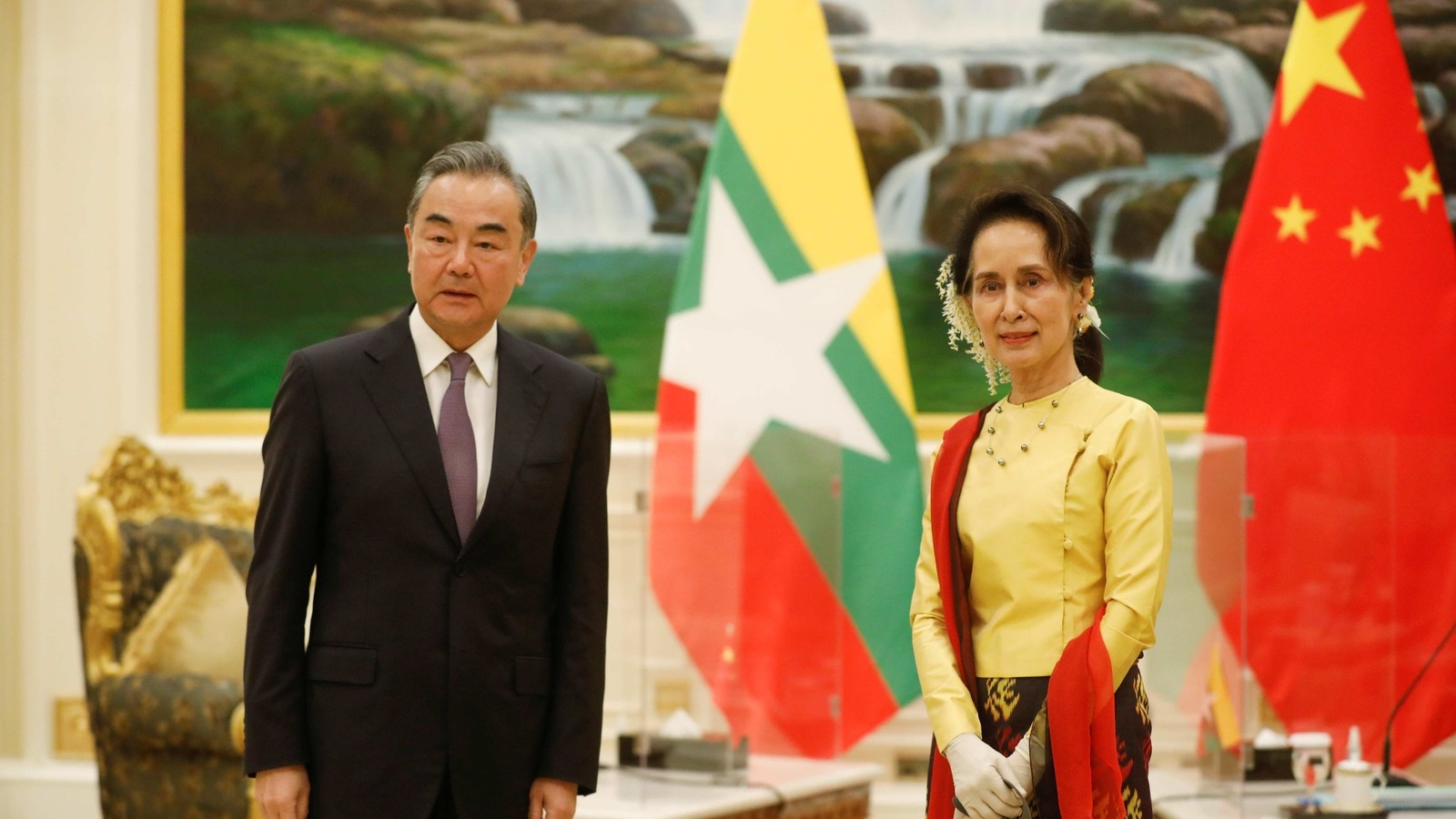 Senior Chinese diplomat Wang Yi visits Myanmar, promises vaccines ...