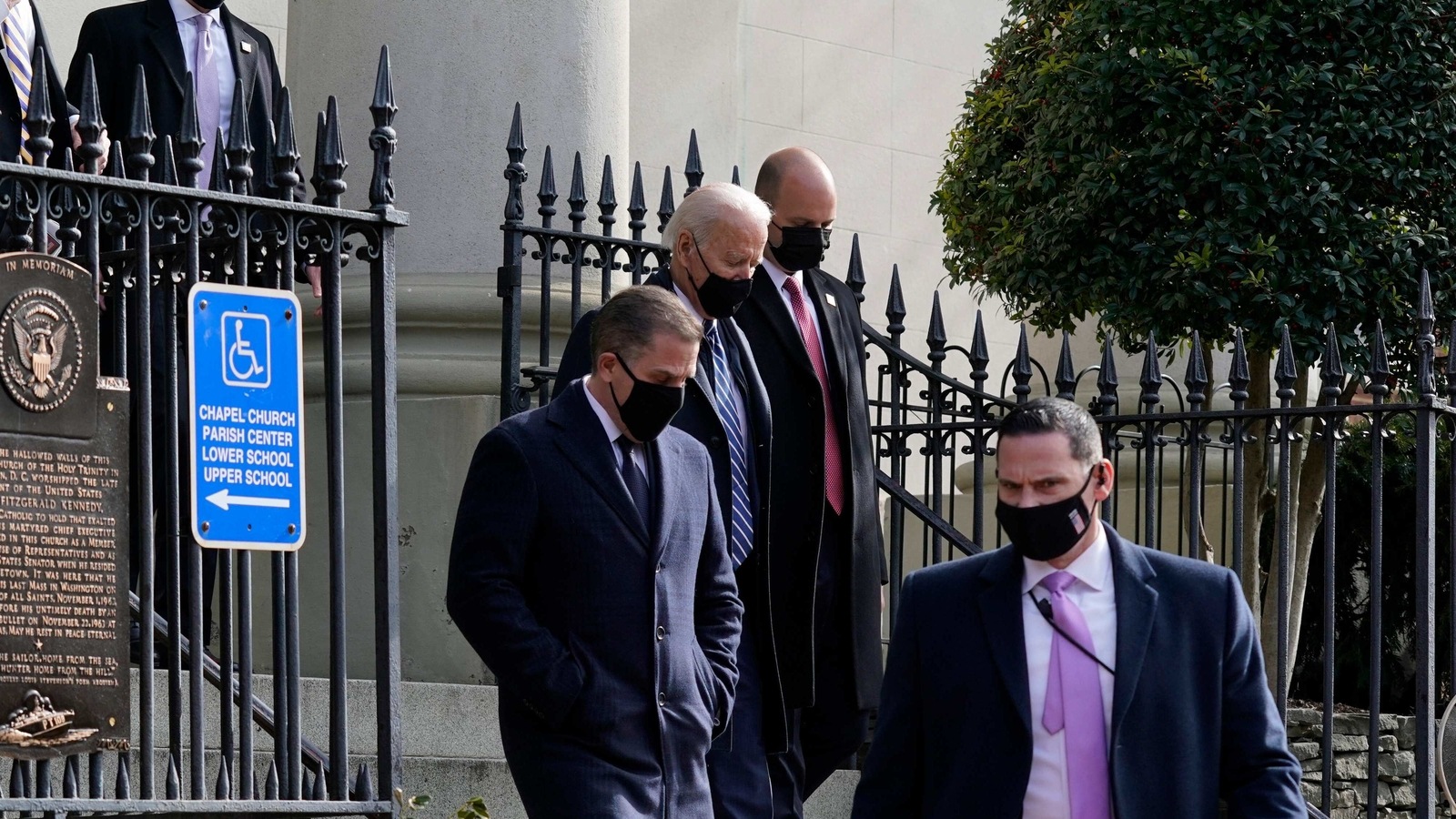 Joe Biden attends Mass at DC church where he worshipped as Vice Prez ...