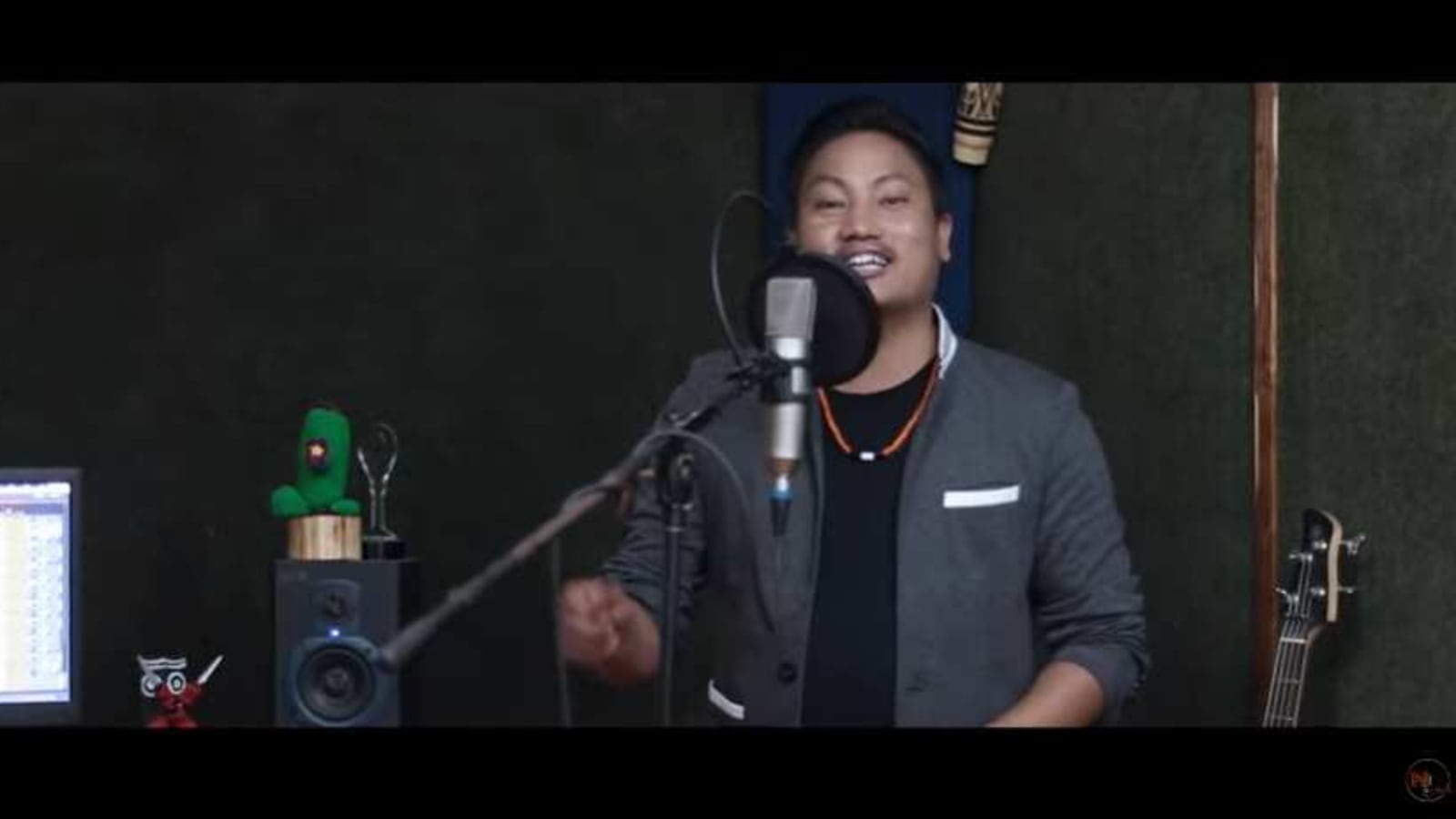 Watch: Nagaland singer’s rendition of Kishore Kumar’s Bengali song wows ...