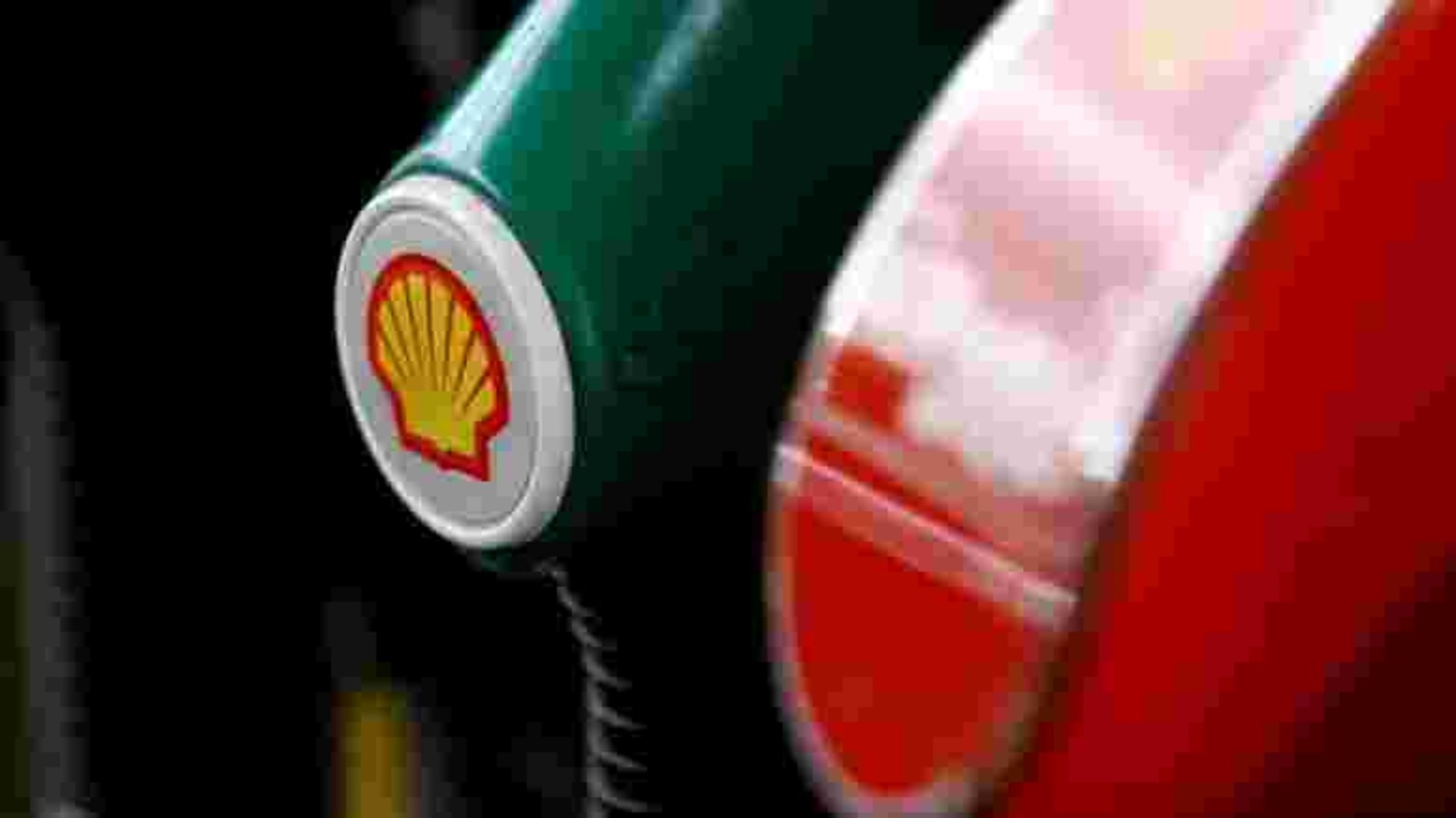 With oil past peak, Shell vows to eliminate carbon by 2050 - Hindustan ...