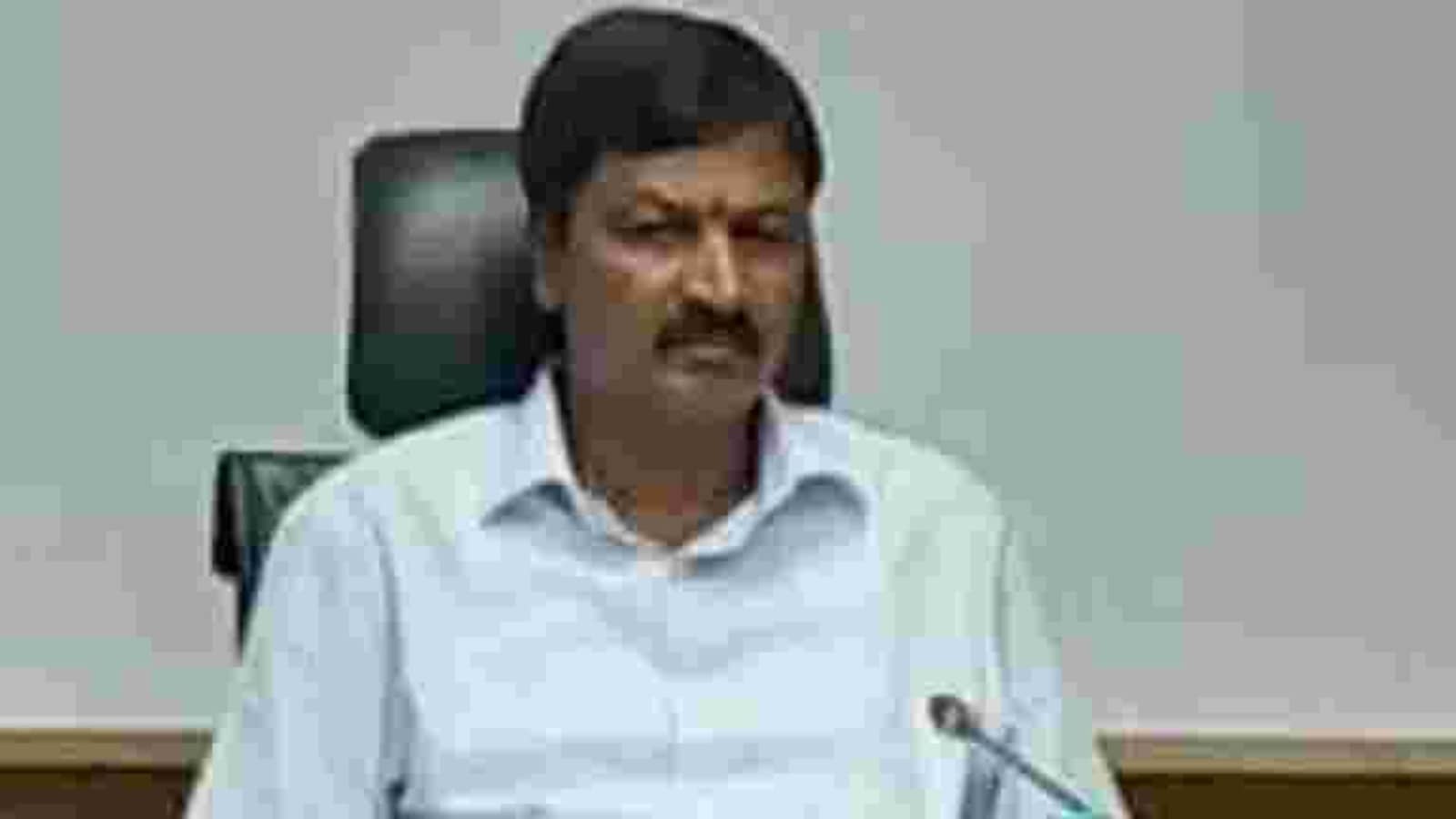 More than 20 Congress MLAs ready to join BJP, claims Karnataka minister ...