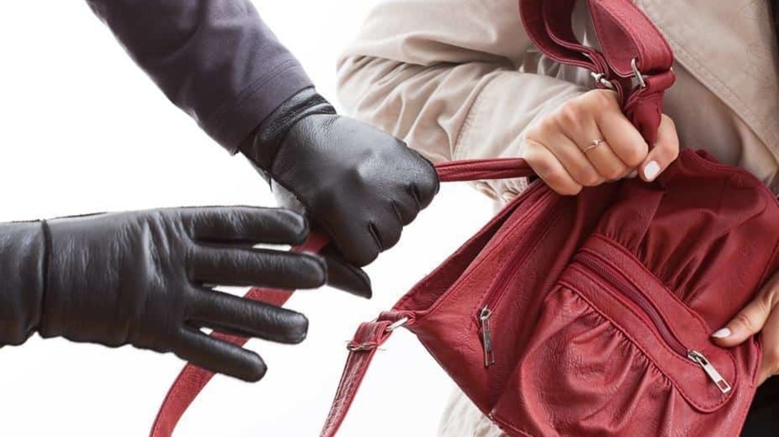 Snatching cases up, most hot spots located in E Delhi | Latest News Delhi